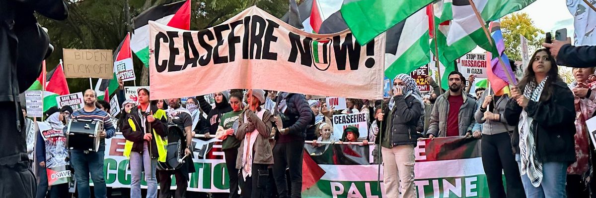 Protesters Demanding Gaza Cease Fire Shut Down California Democratic