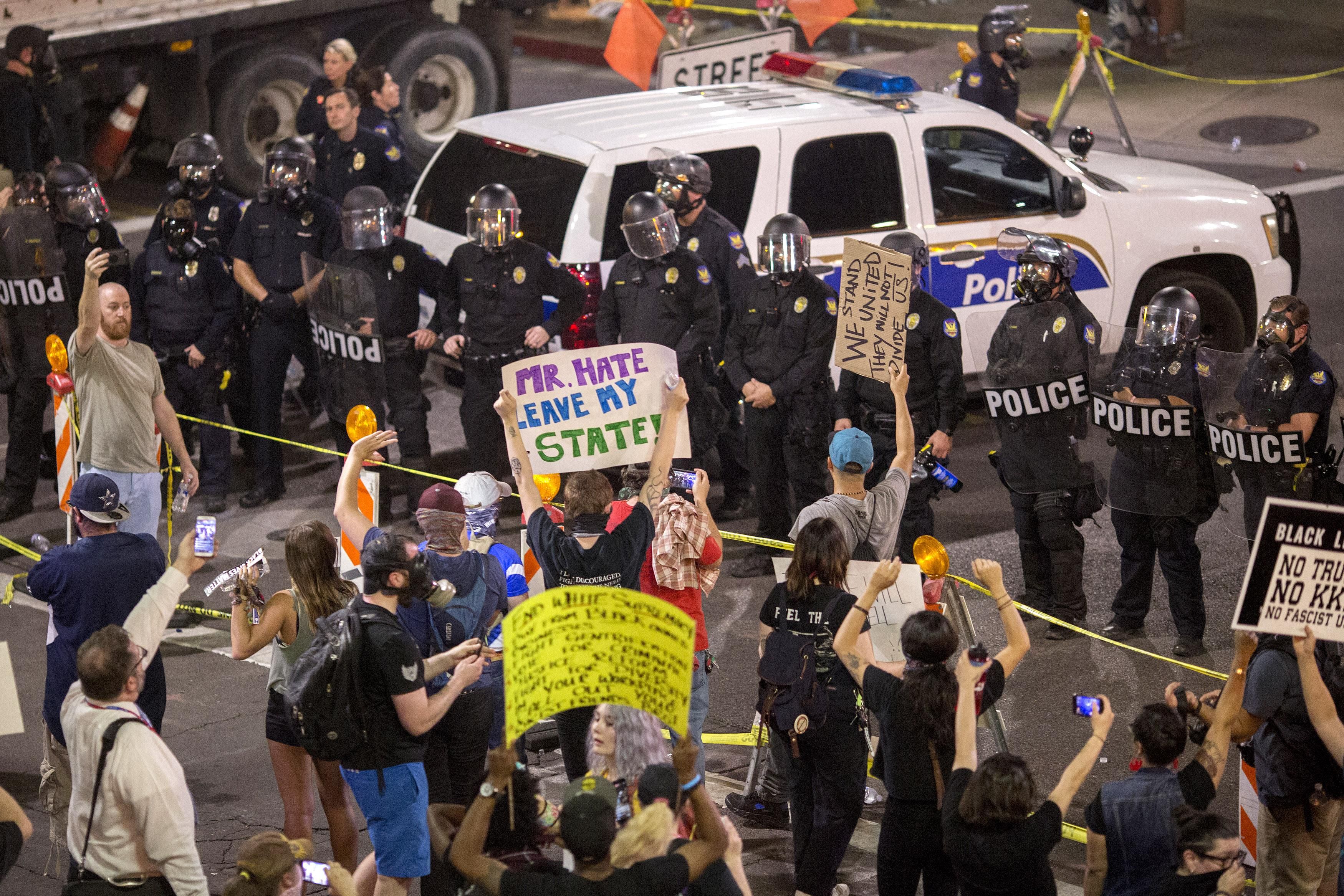 Police Tear-Gas Demonstrators at Huge Anti-Trump Protest in Phoenix ...