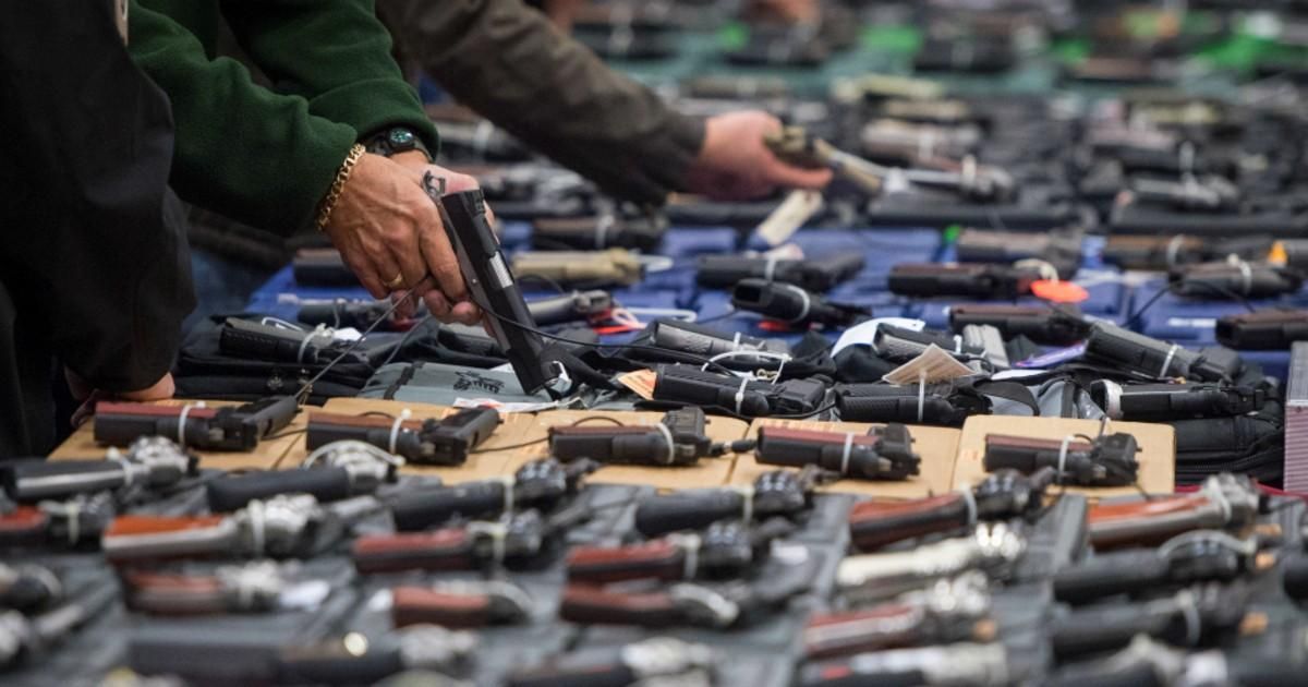 Opinion | Gunmaker Profits Soar as Bloody Massacres Proliferate | F ...