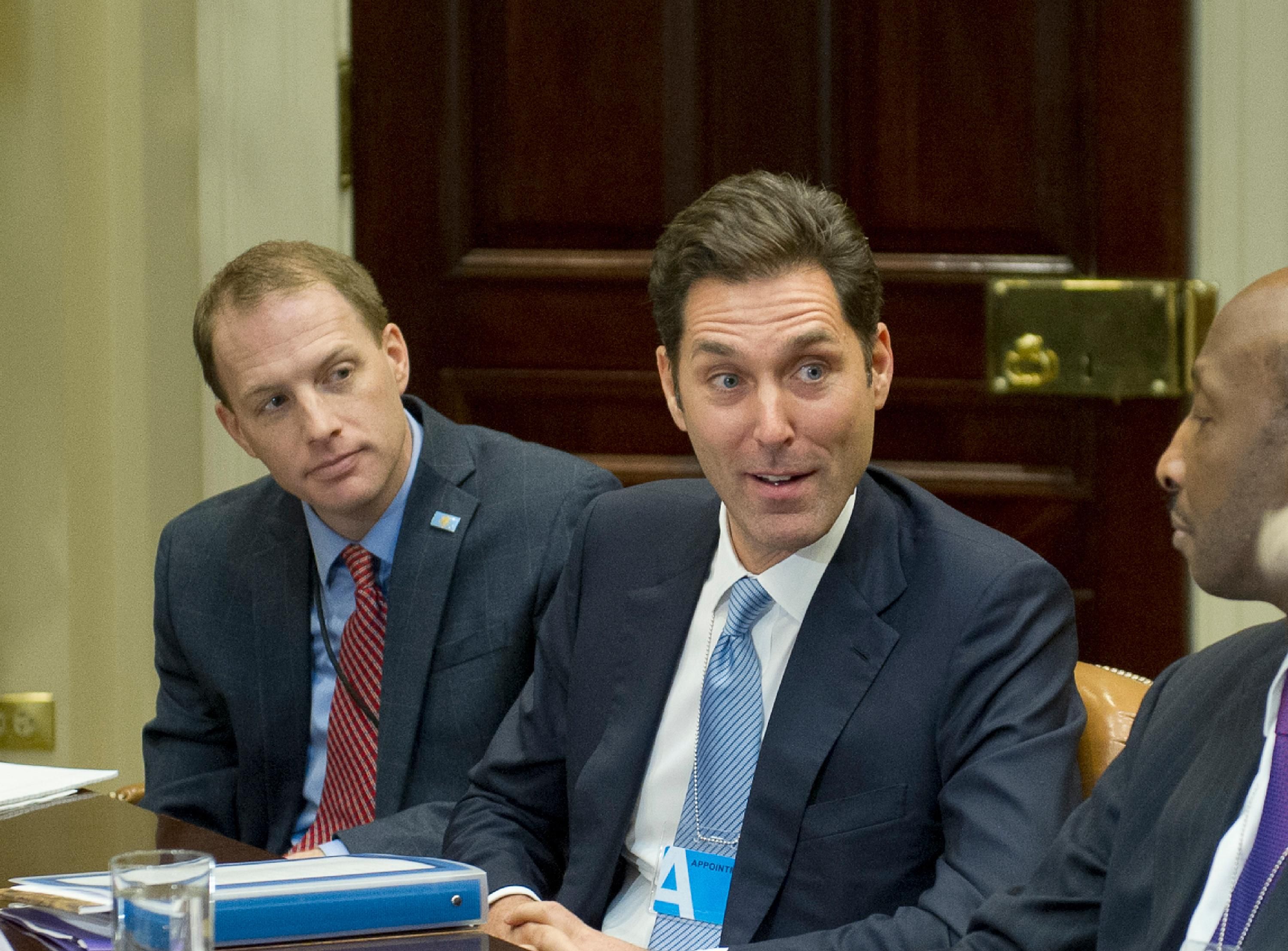 Big Pharma Bemoans 'Tragic Loss' as Democrats Take Modest Action to ...