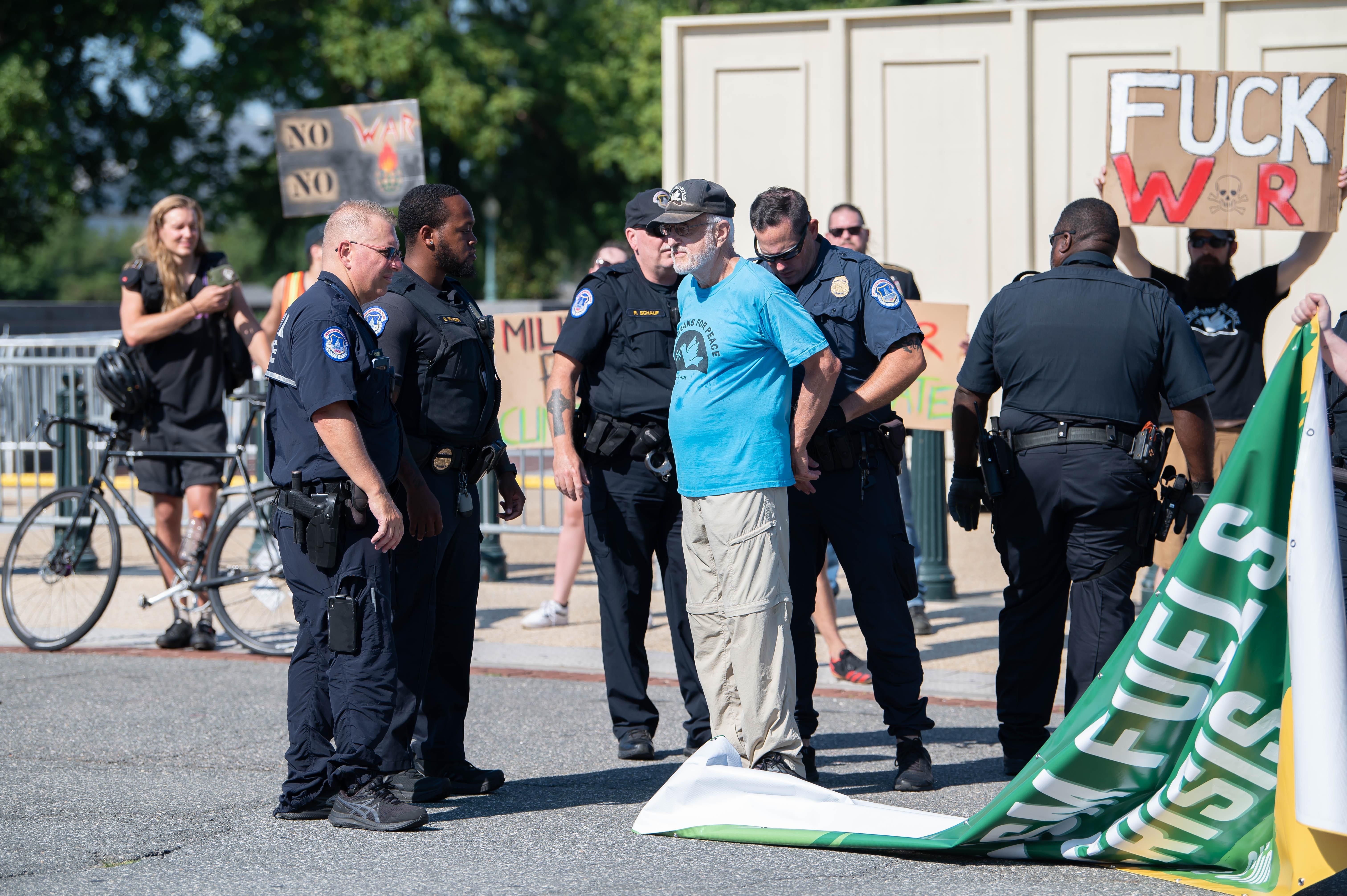 Veterans Arrested at Protest Condemning US Military's Role in Climate ...