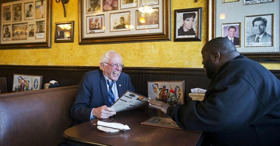 Influential Rapper Delivers Impassioned Speech for Sanders' Revolution