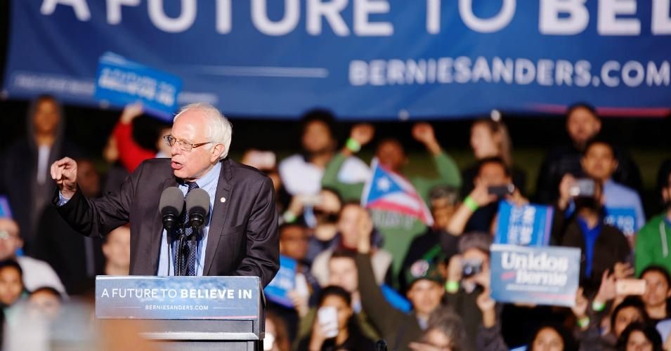 Sanders Takes 30-Point Bite out of Clinton Lead in NY