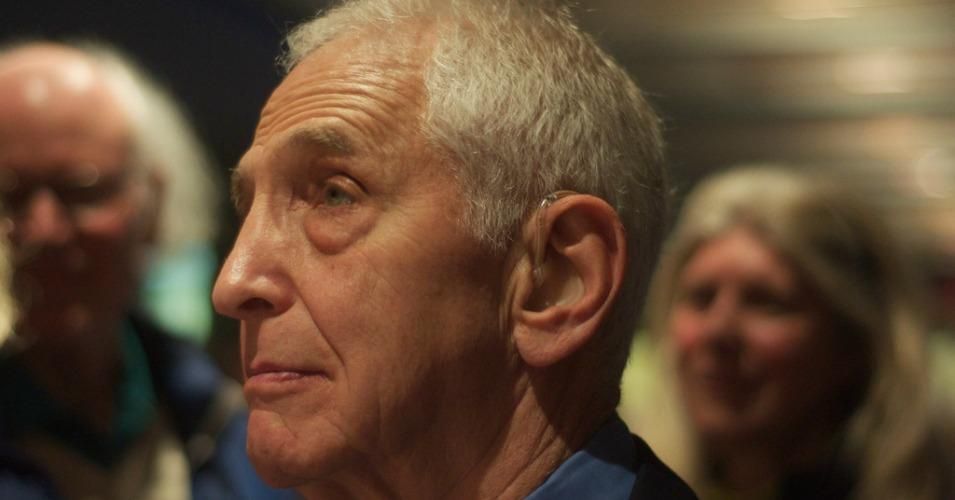 'He Should Get the Nobel Peace Prize': Ellsberg Champions Snowden's ...