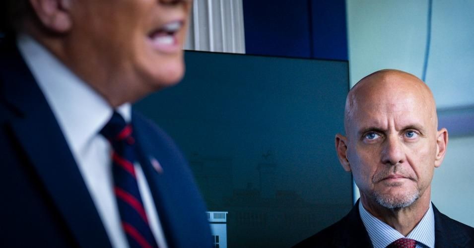 In Latest Sign of Covid-19 Politicization, FDA Officials Fired After ...