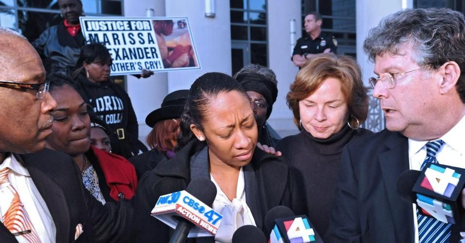 Race, Domestic Abuse and a Warning Shot: Marissa Alexander Released ...