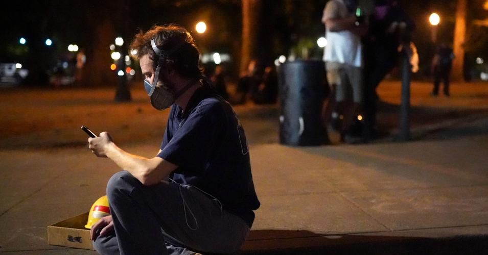 If Report Proven, ACLU Says Federal Agents Tapping Phones of Protesters ...