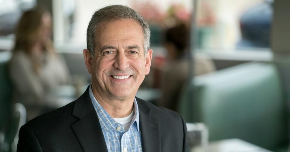 Russ Feingold Wins Wisconsin Primary to Take Back Senate Seat in November