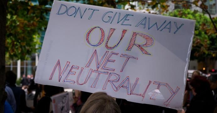 To Make Sure They Know 'The Internet Is Keeping Score,' Net Neutrality ...