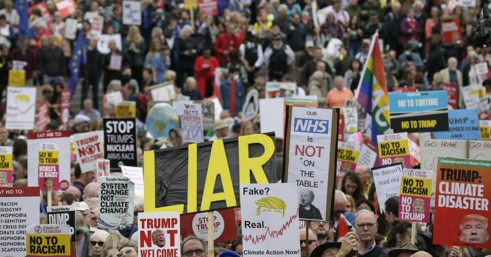 Tens of Thousands Flood Streets in UK to Protest Trump and 'Everything ... Tens of Thousands Flood Streets in UK to Protest Trump and 'Everything ...