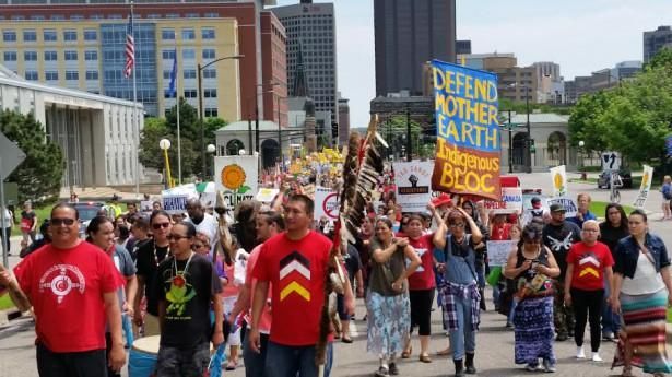 Opinion | #NoTarSands Resistance March Draws Thousands in Midwest ...